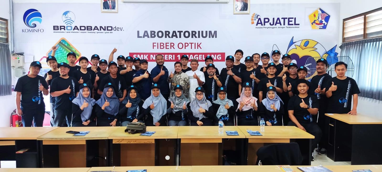 WORKSHOP DAN SERTIFIKASI FO APJATEL DAN KOMINFO – APJATEL